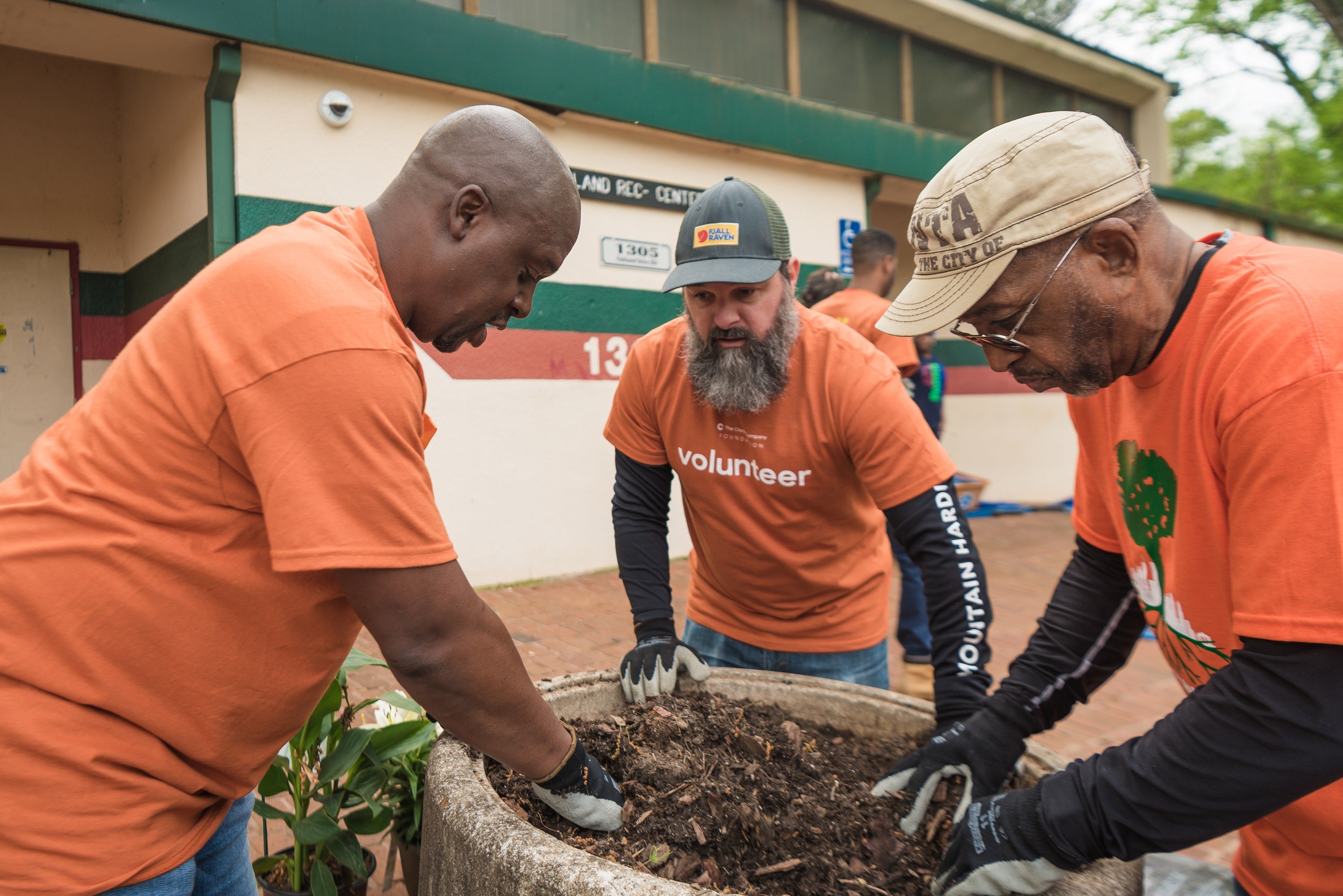 Advancing environmental justice, 1 community at a time | The Clorox Company